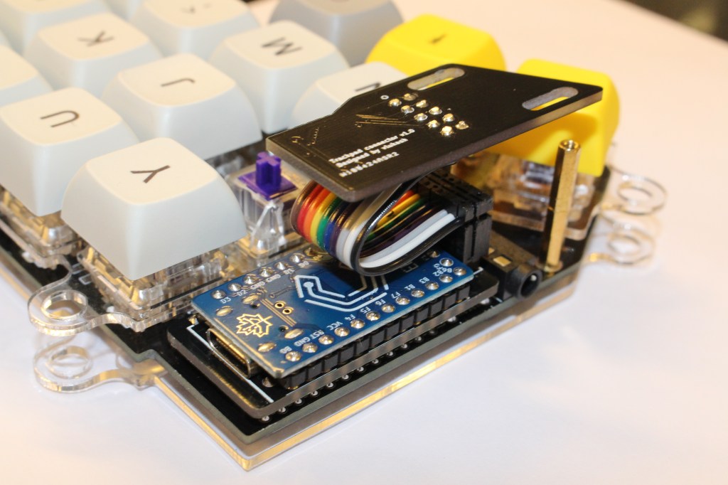 Trackpad in a Keycap for Corne/CrKbd Keyboard | Volodymyr Lukashevych